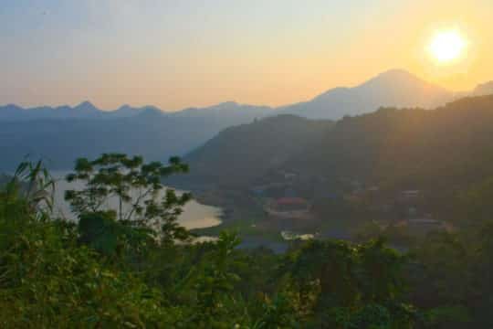 Da Bac - Hoa Binh | Viet Tracks